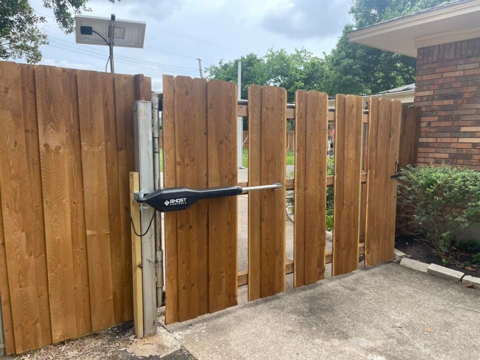 Specials | Garrett's Gates and Garage Doors